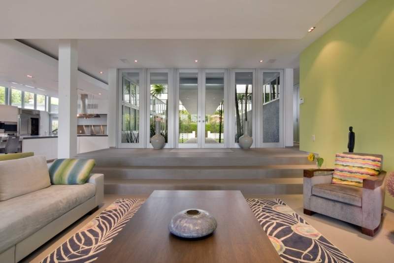 Miami Beach Glass House - Personalized Interior Design for Discerning ...